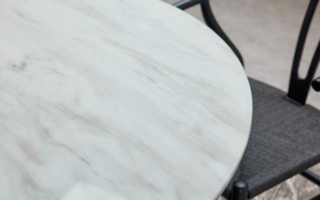 Dining Tables: Round, Oval, Extendable & Marble | Nick Scali