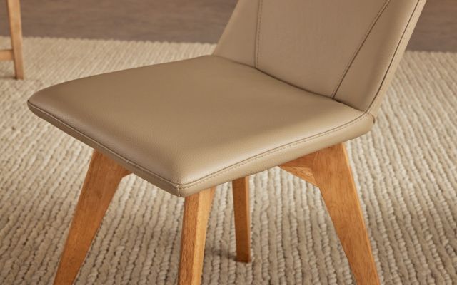 Discover our Range of Dining Room Chairs - Various Styles | Nick Scali UK